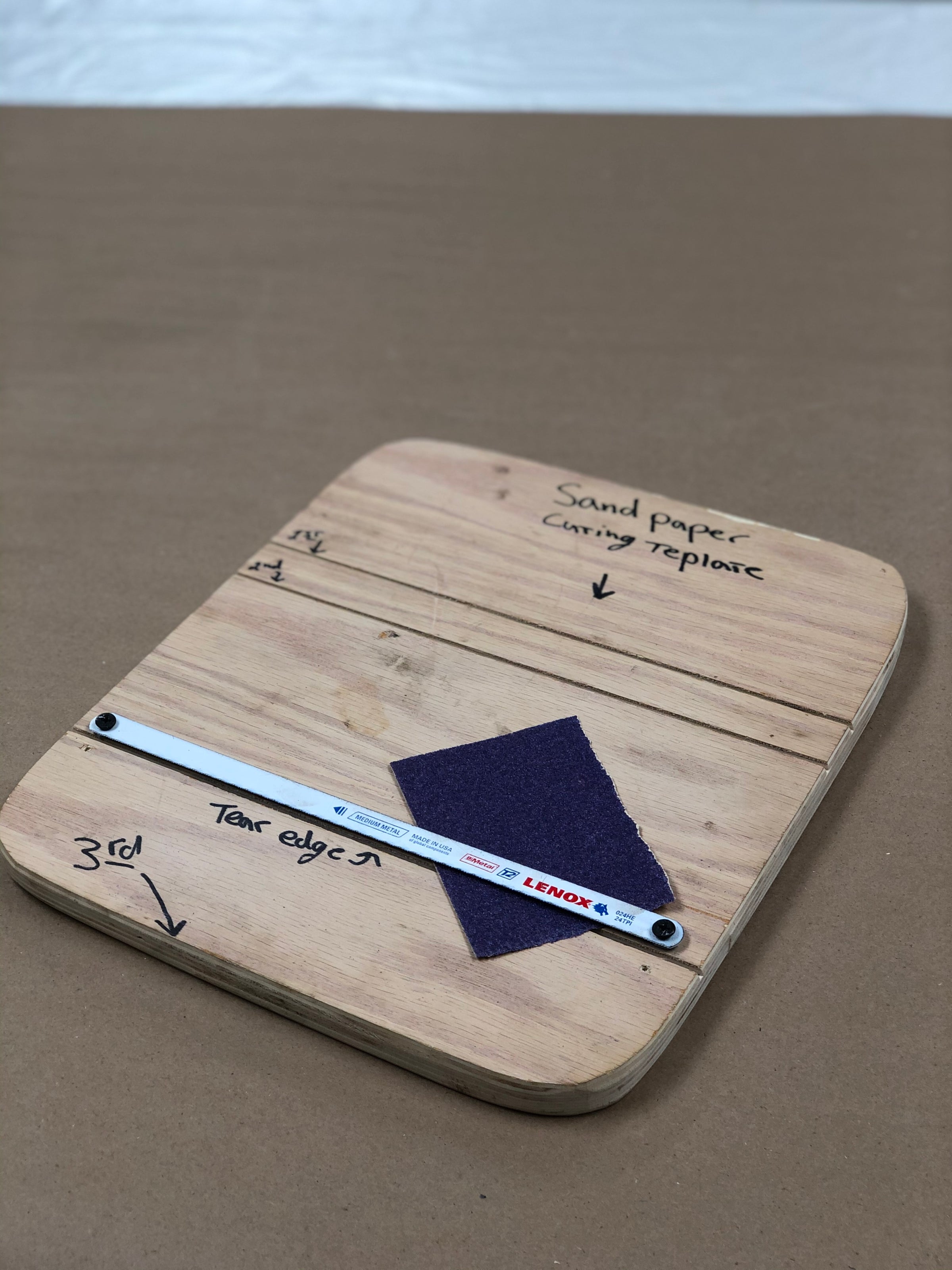 Sandpaper Cutter | HoneySuckle Builds